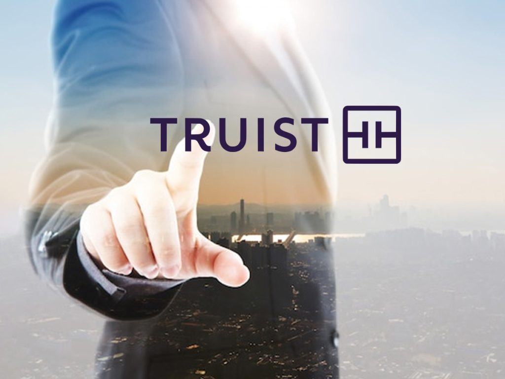 Truist announces Michael P. Lyons as incoming CEO
